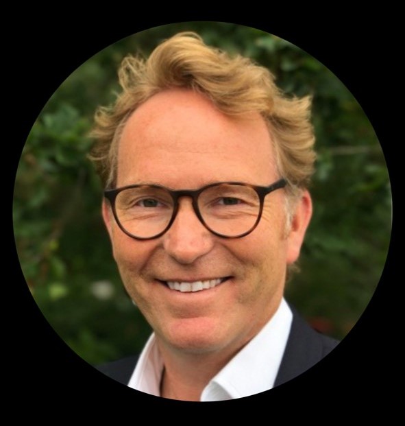 About Us - Coast Magazine